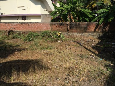 House Plot for Sale at Akkulam, Trivandrum - Kerala Real Estate